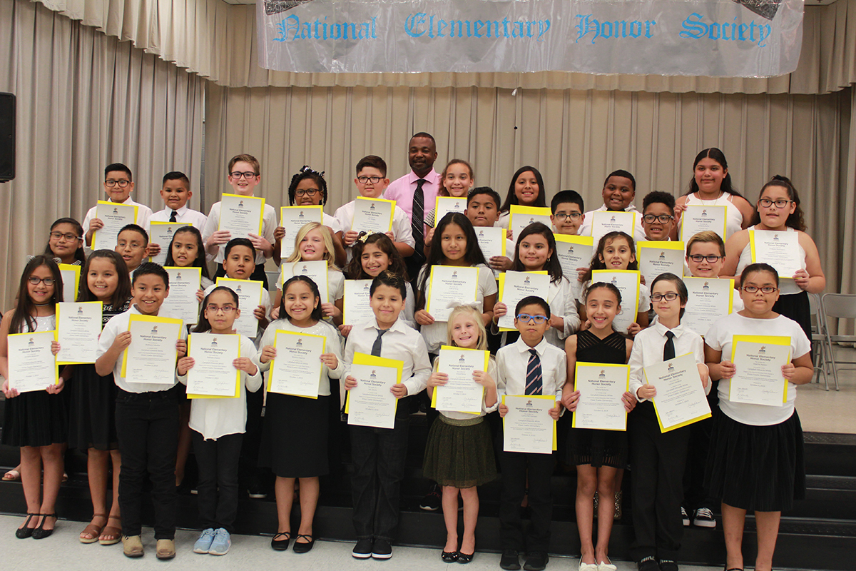 Vivian Fowler Inducts Students into NEHS – Vivian Fowler Elementary School